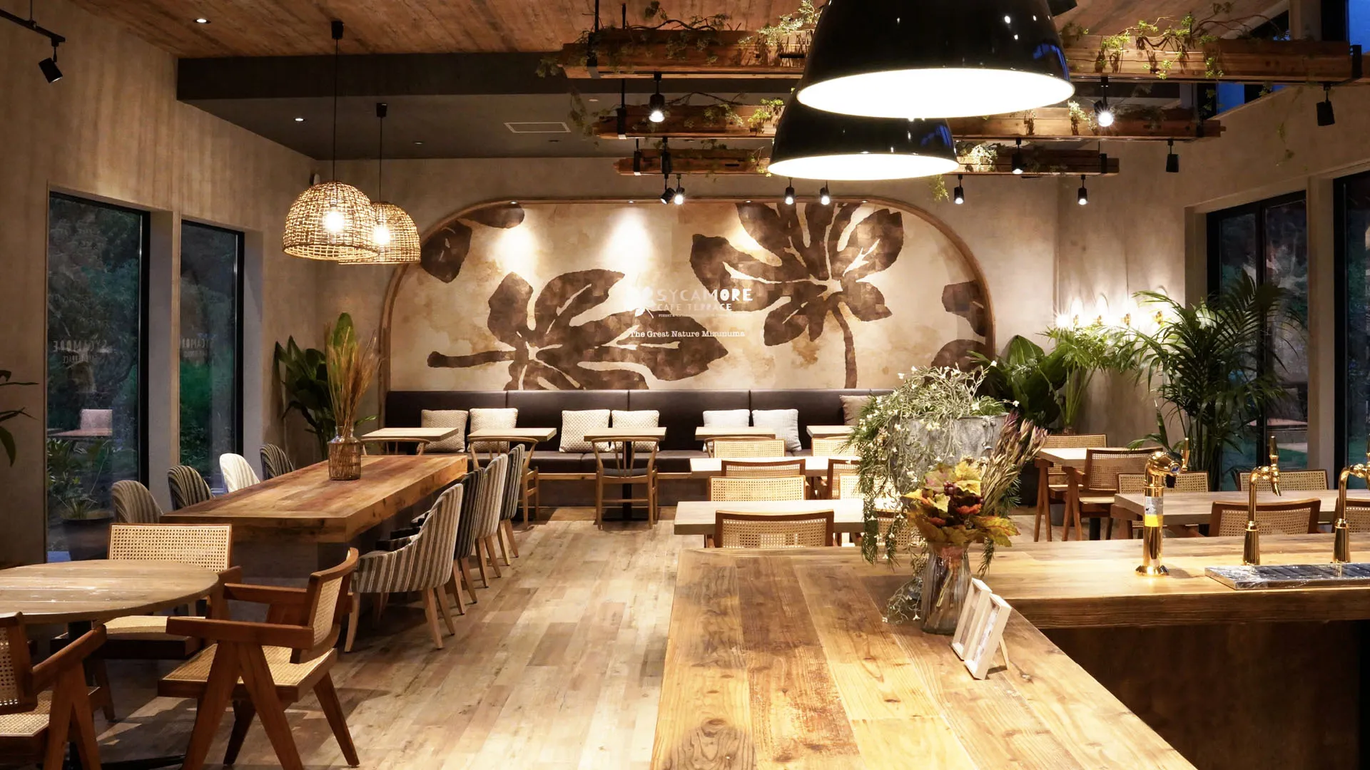 内装1 – Interior 1 – 株式会社ファンインターナショナル